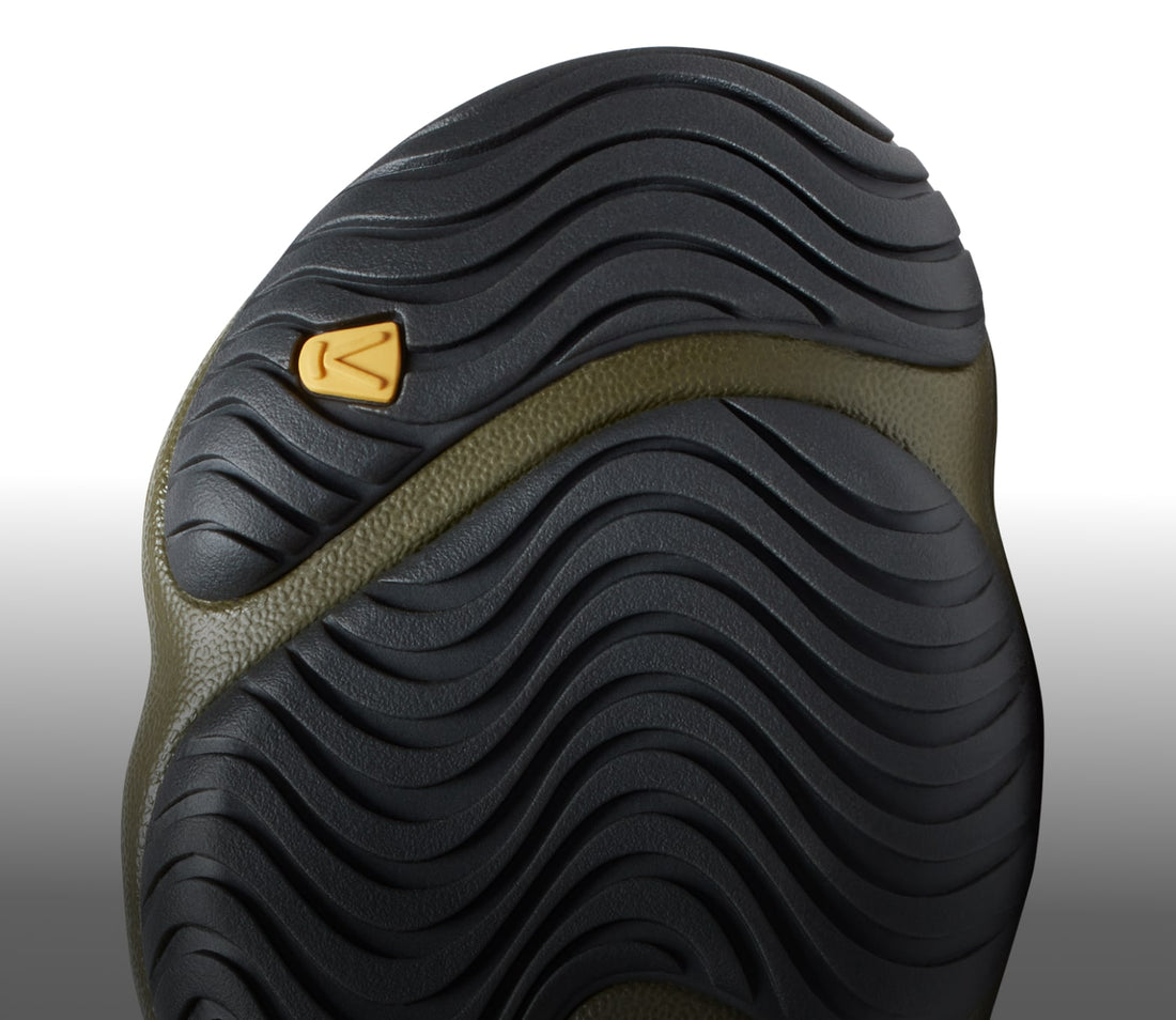 Men's Yogui Black/Magnet Slide | KEEN | KEEN Footwear