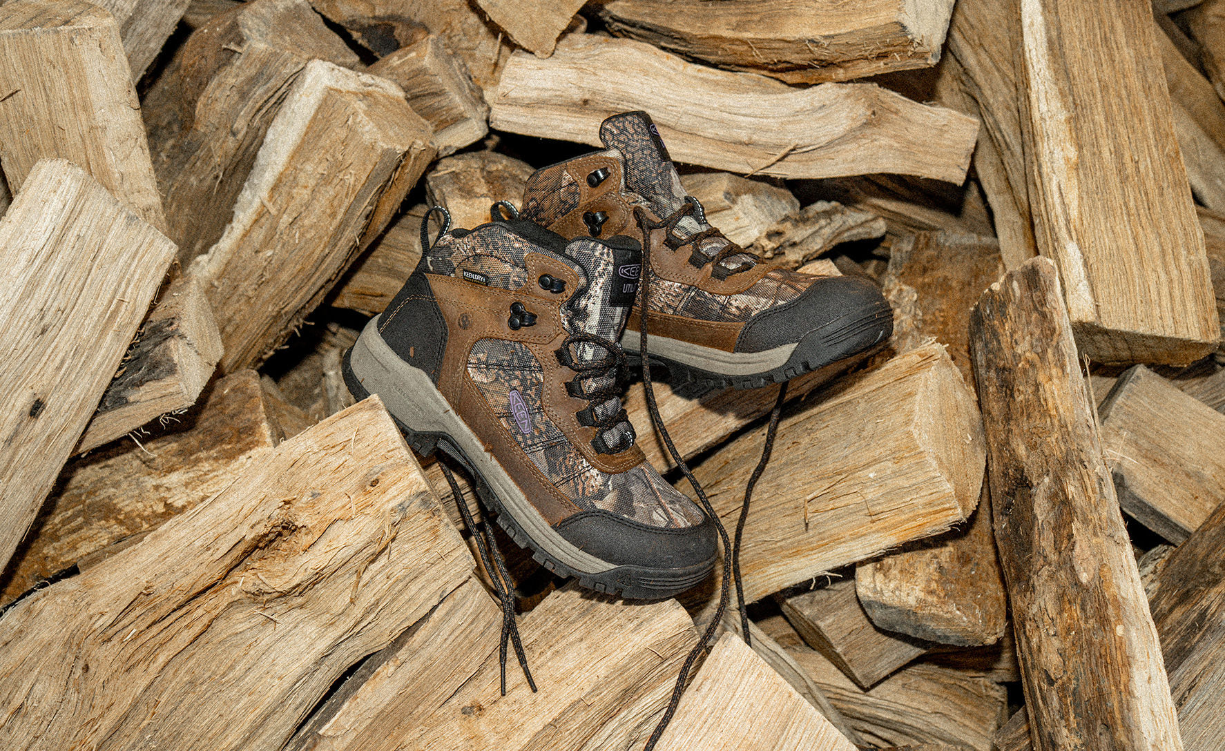 Men's Skokie Waterproof Work Boot (Carbon Toe) | Camo/Black | KEEN