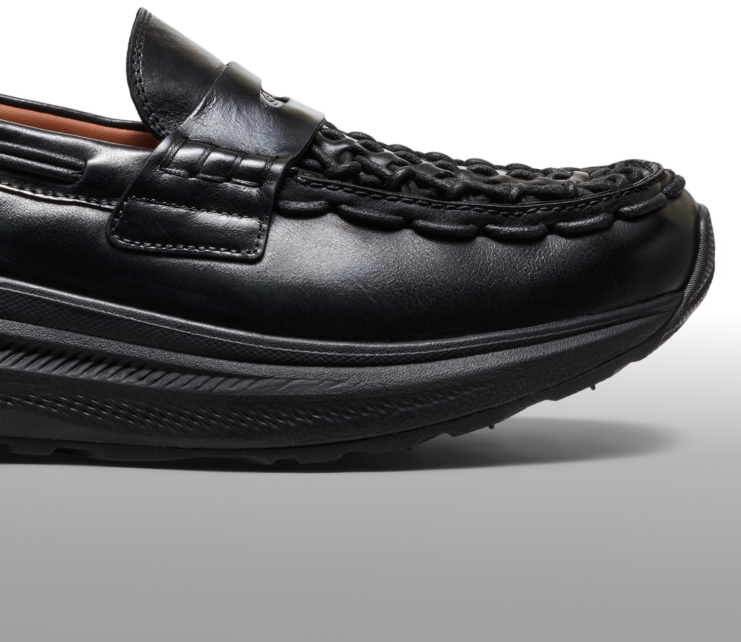 All Gender UNEEK Loafer WK | Black | KEEN Footwear