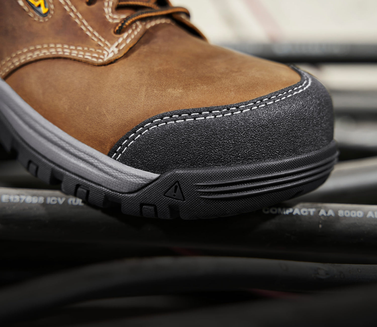 Men's CSA Evanston 6" Waterproof Boot (Carbon Toe) | Bison/Black | KEEN ...